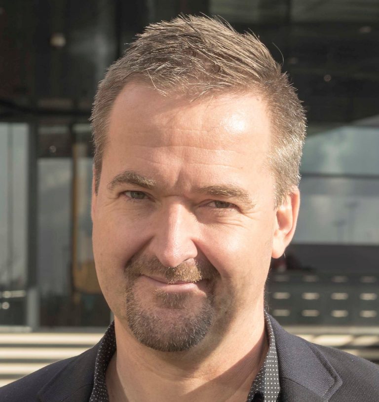 Jan L. Hoving - NIVA Education